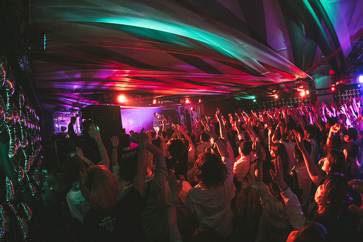 PHOTO & REPORT !!!| 5/5 CAVE STAGE 総括レポート VIVA LA ROCK 2023